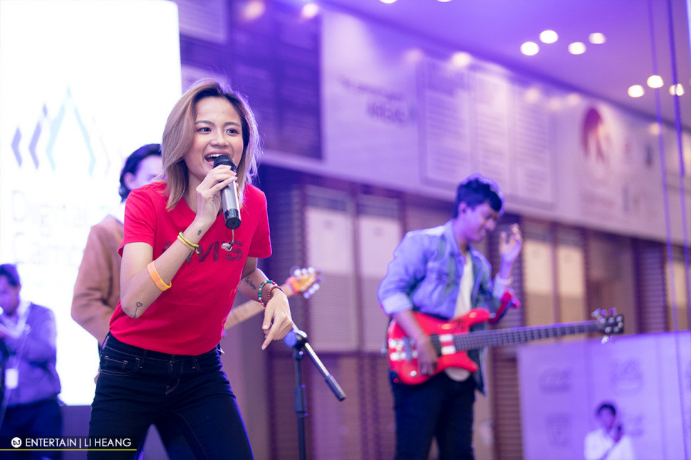 តាមសំណើអ្នកគាំទ្រ! ស្អែកនេះ SWSB នឹងជួយផ្ដល់ធុងសំរាមនៅផ្សារកណ្ដាល ...