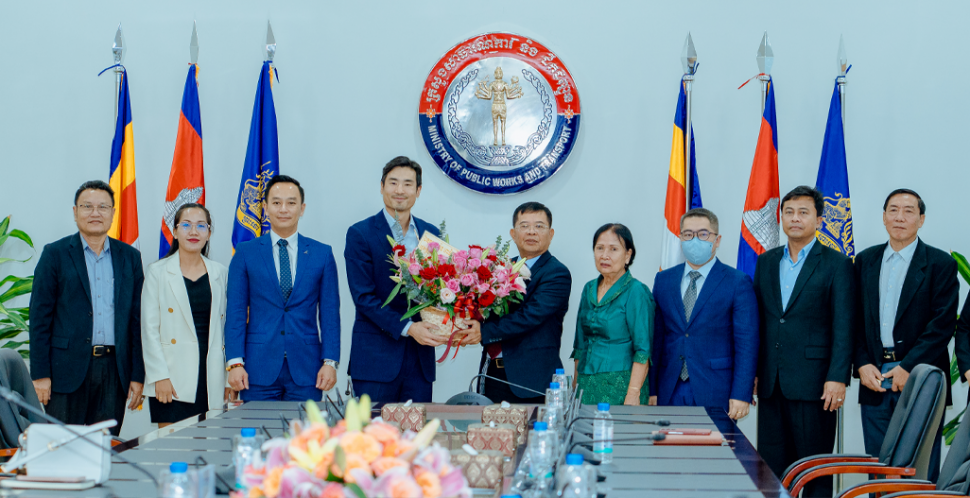 ជំនួបពិភាក្សាការងារ រវាងក្រសួងសាធារណការ និងដឹកជញ្ជូន និងក្រុមហ៊ុន TF ...