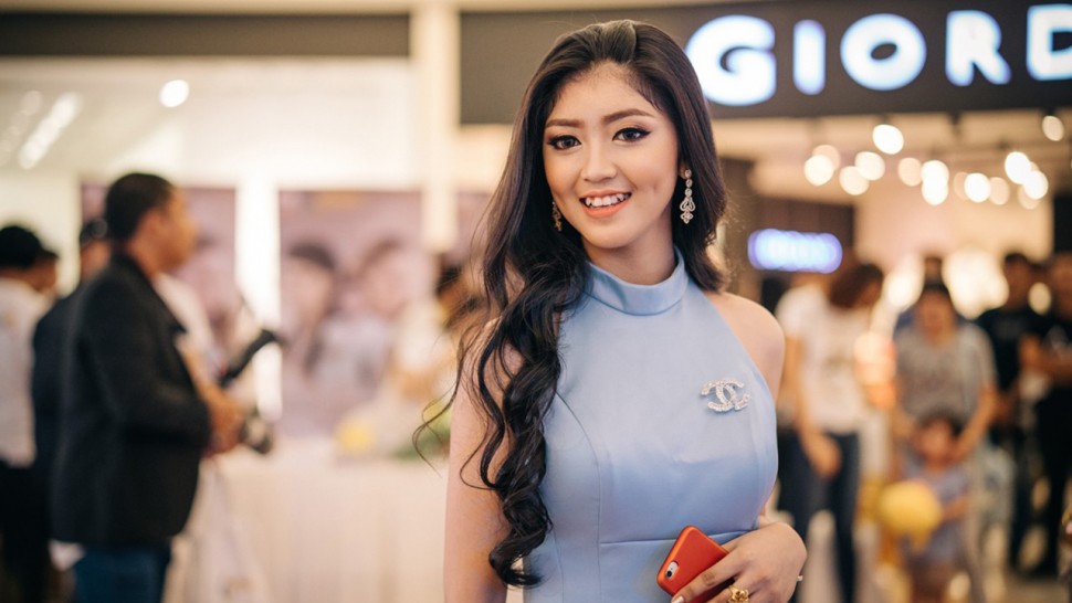 កំពុង តែ ទទួល បាន ការ គាំទ្រ ស្រី ស្អាត នូណា បែរ ជា មិន ទទួល ថត រឿង ...