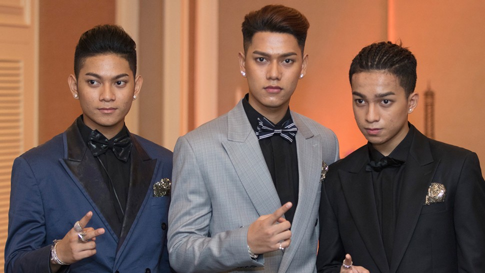 រឿង សំខាន់ៗ កាល ពី សប្តាហ៍ មុន ធ្វើ ឲ្យ កក្រើក វិស័យ សិល្បៈ - Sabay News